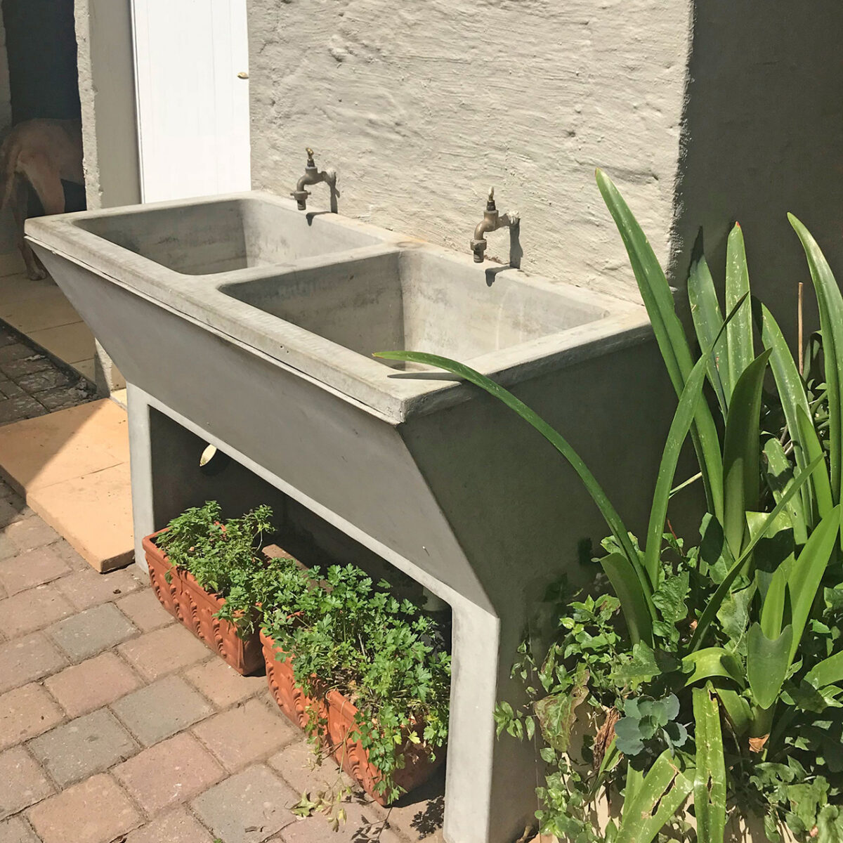 Double Wash Trough – Concrete Basin - Favrit Home Centre